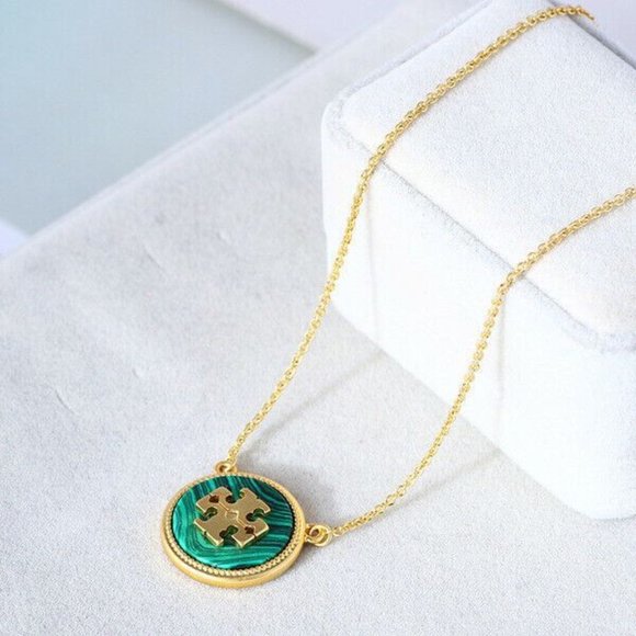 Tory Burch | Jewelry | Tory Burch Green Malachite Logo Gold Necklace ...